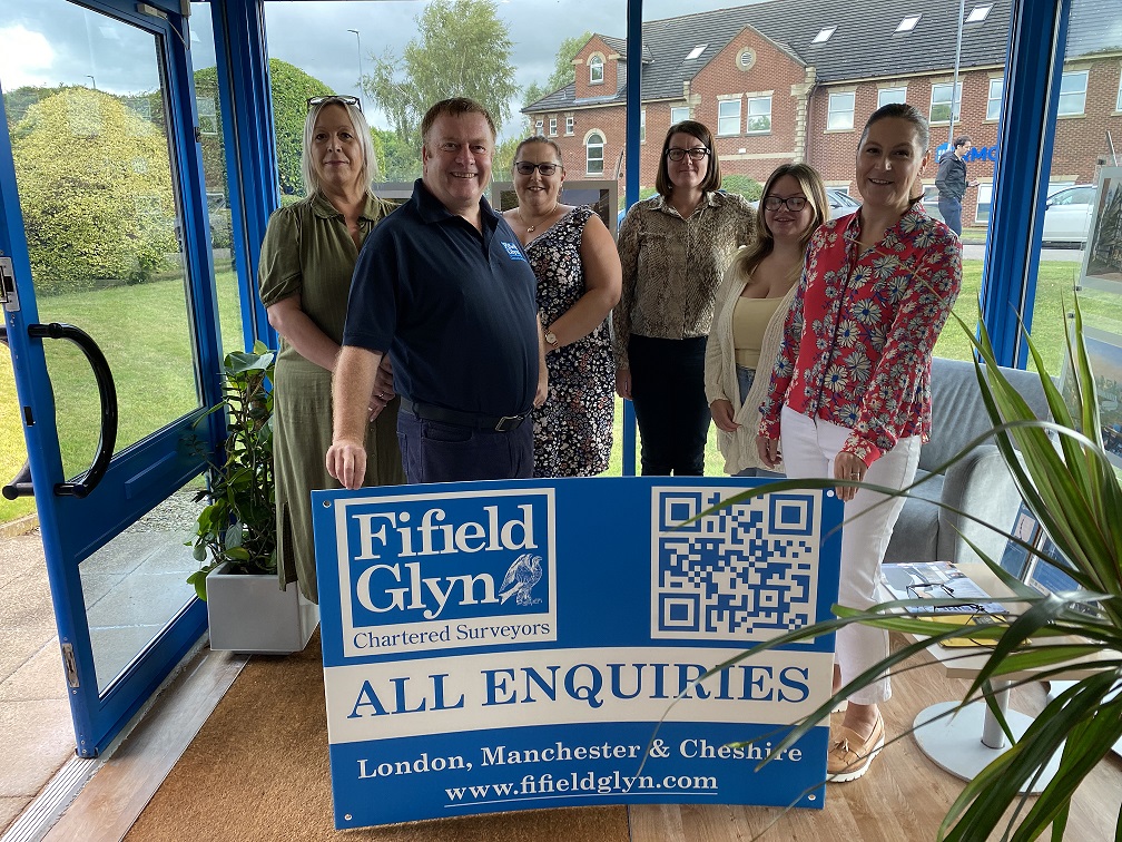 Fifield Glyn making waves in the Gadbrook Autumn Bulletin 2022 ...